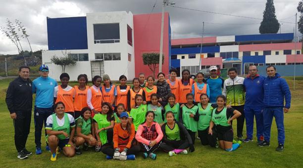 Olmedo perdería su complejo por deudas con el IESS – El blog de mi ...