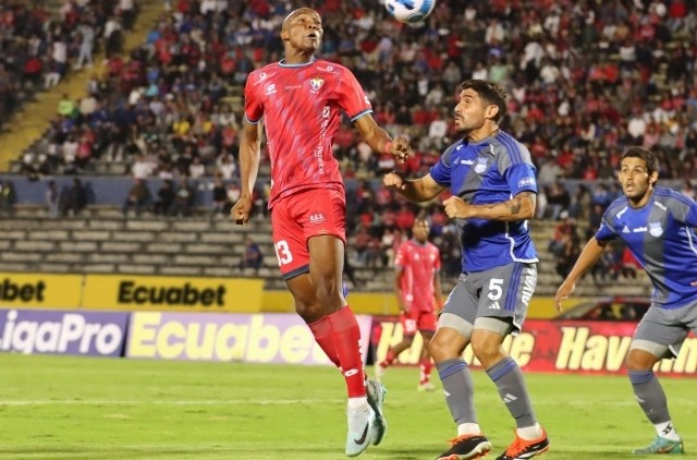 Anthony Cheré sentencia que El Nacional piensa sólo en pelear la zona ...