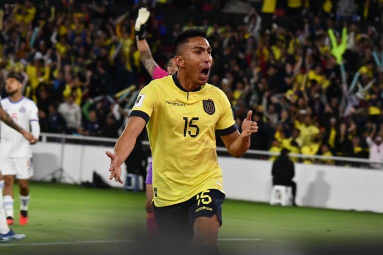 Ángel Mena: «Queremos levantar la Copa América» – El blog de mi fútbol ...