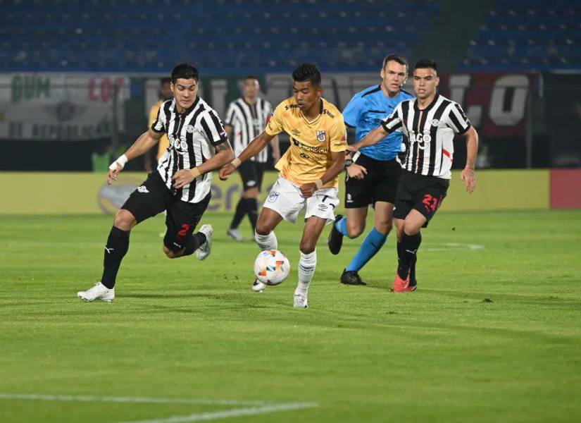 Sería cuestión de horas para que IDV confirme el fichaje de Aron Rodríguez – El blog de mi ...