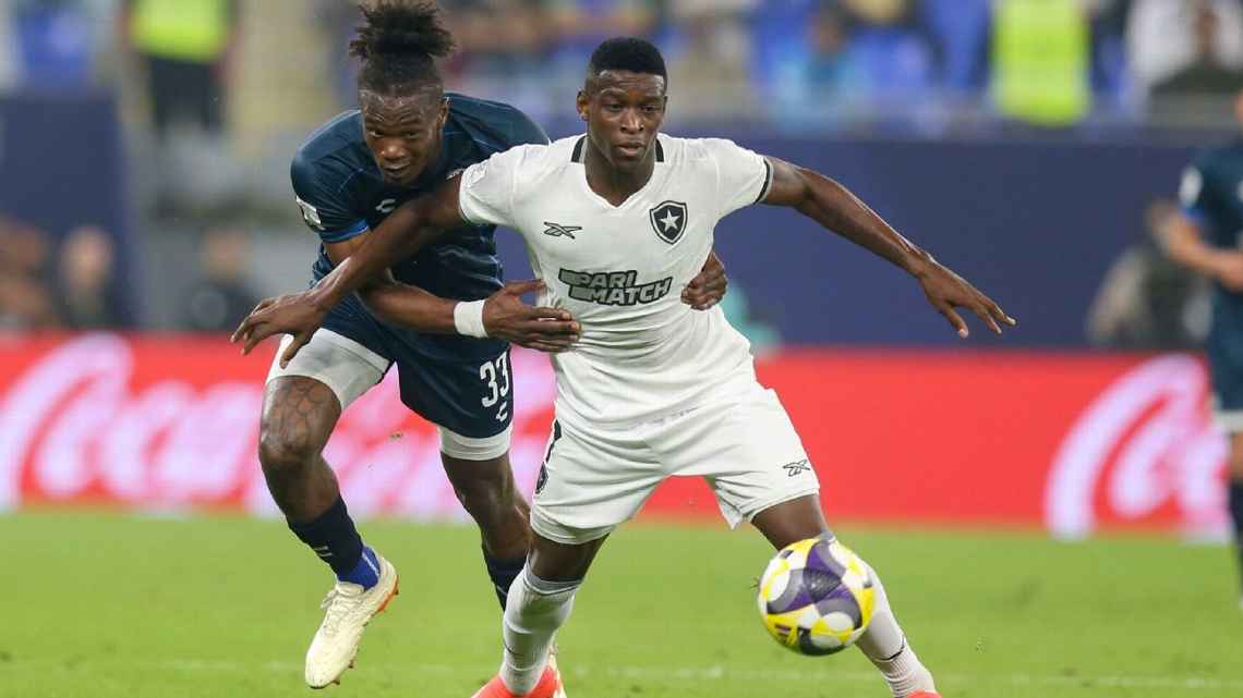 Con Micolta y Mena, Pachuca dio la sorpresa en la Intercontinental ante ...