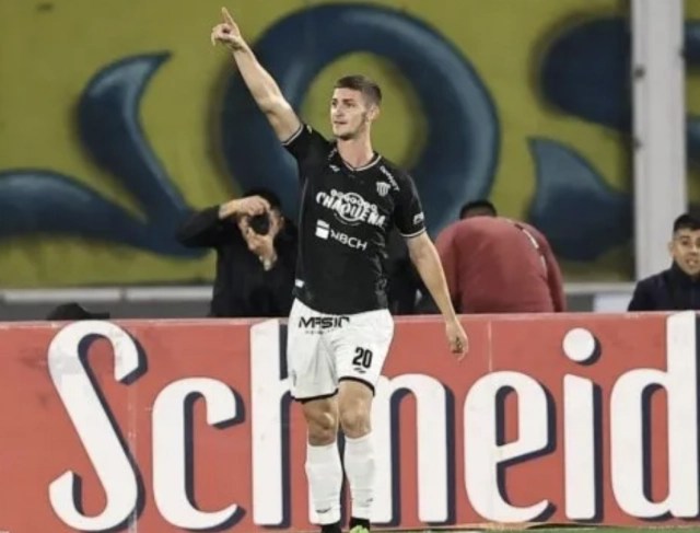 No se pudo con Djorkaeff, ni Luka y Deportivo Cuenca ha identificado un ...