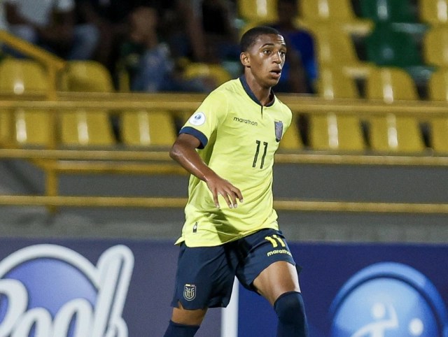 Ecuador Sub-17 ganaba cómodo, pero acabó pidiendo tiempo ante Bolivia ...