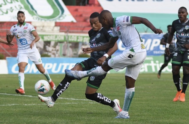 Kevin Arroyo en el ojo del huracán: lo denuncian y aseguran a Emelec ...