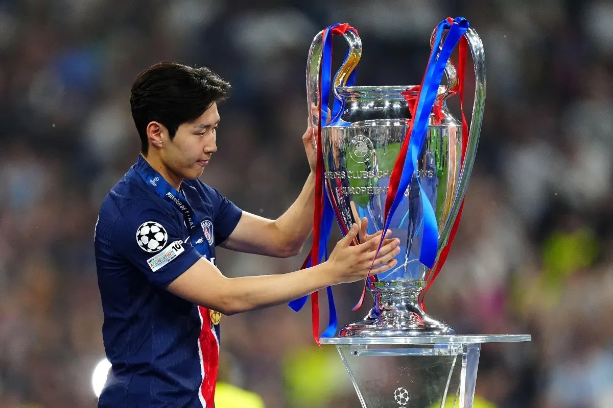Lee Kang-in fue elegido el mejor jugador asiático del 2025 – El blog de ...