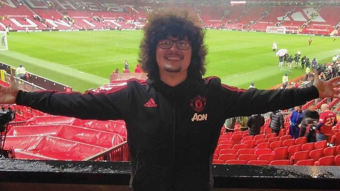 Fan del Man United seguirá sin cortarse el cabello por malos resultados ...